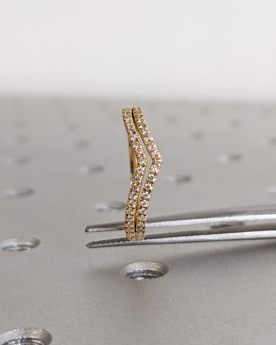 V Ring Set, Stacking Ring, Chevron Ring, Minimalist Ring, Wedding Band ...