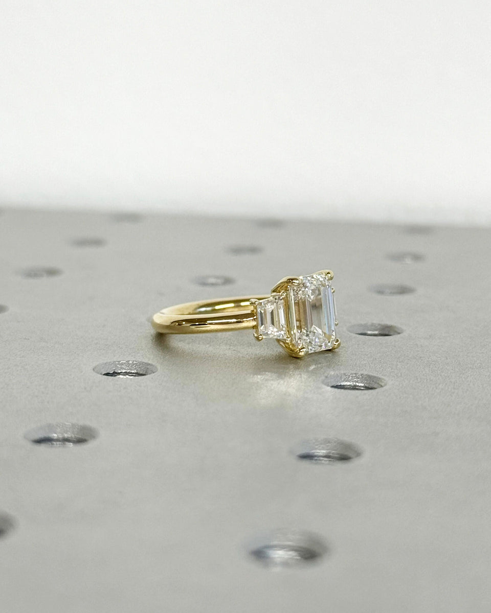 Three Stone Emerald Cut Moissanite Engagement Ring, Side Trapezoid Moi ...